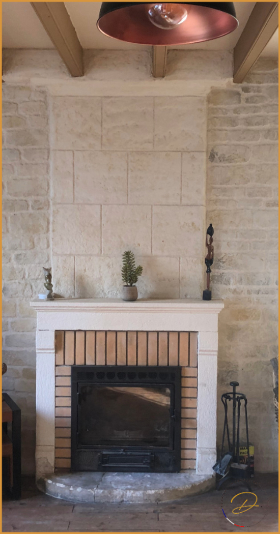 Blog - Mur de cheminée en pierre : 7 idées inspirantes - DECOPIERRE ...